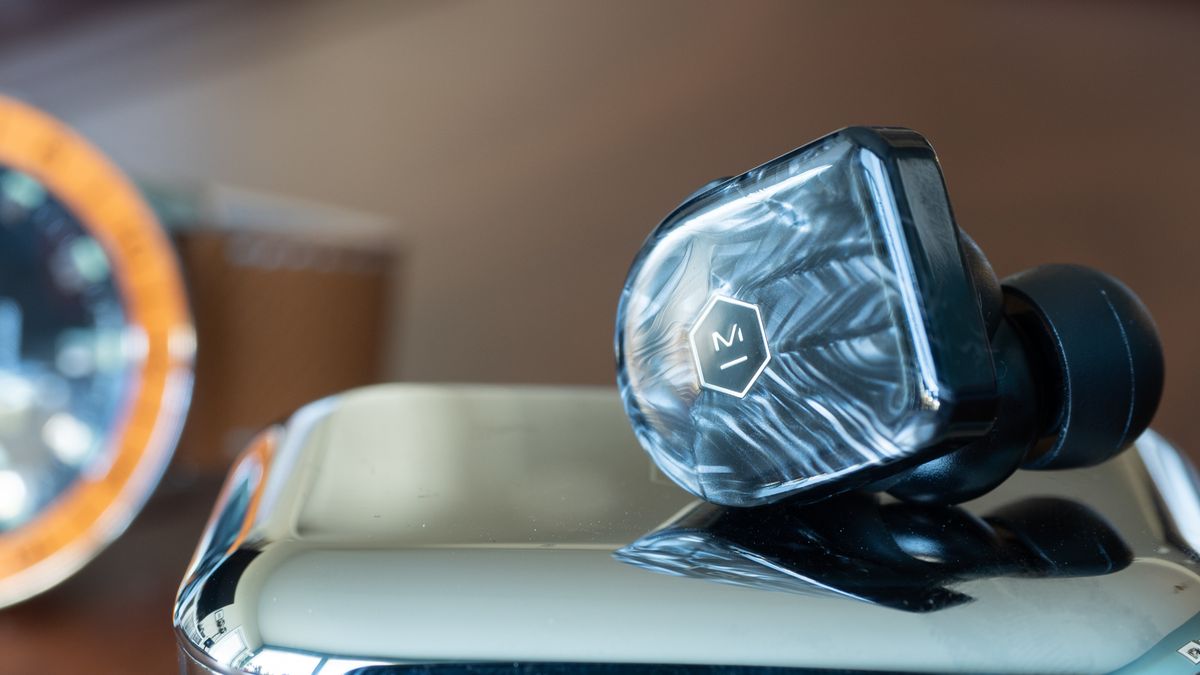 Master & Dynamic MW07 Plus review | TechRadar