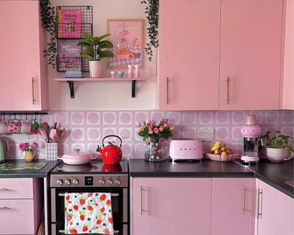 8 colorful small kitchen ideas | Real Homes
