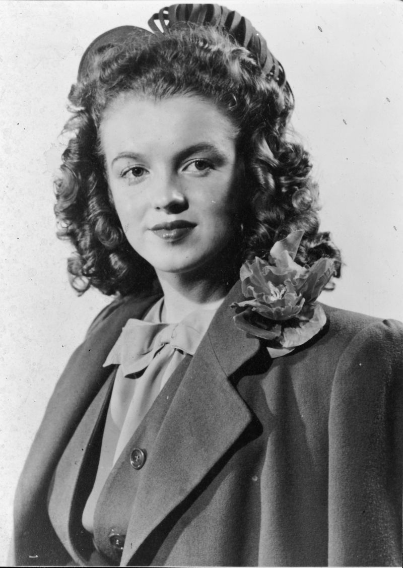 40 Rare Photos of Marilyn Monroe You've Probably Never Seen | Marie Claire