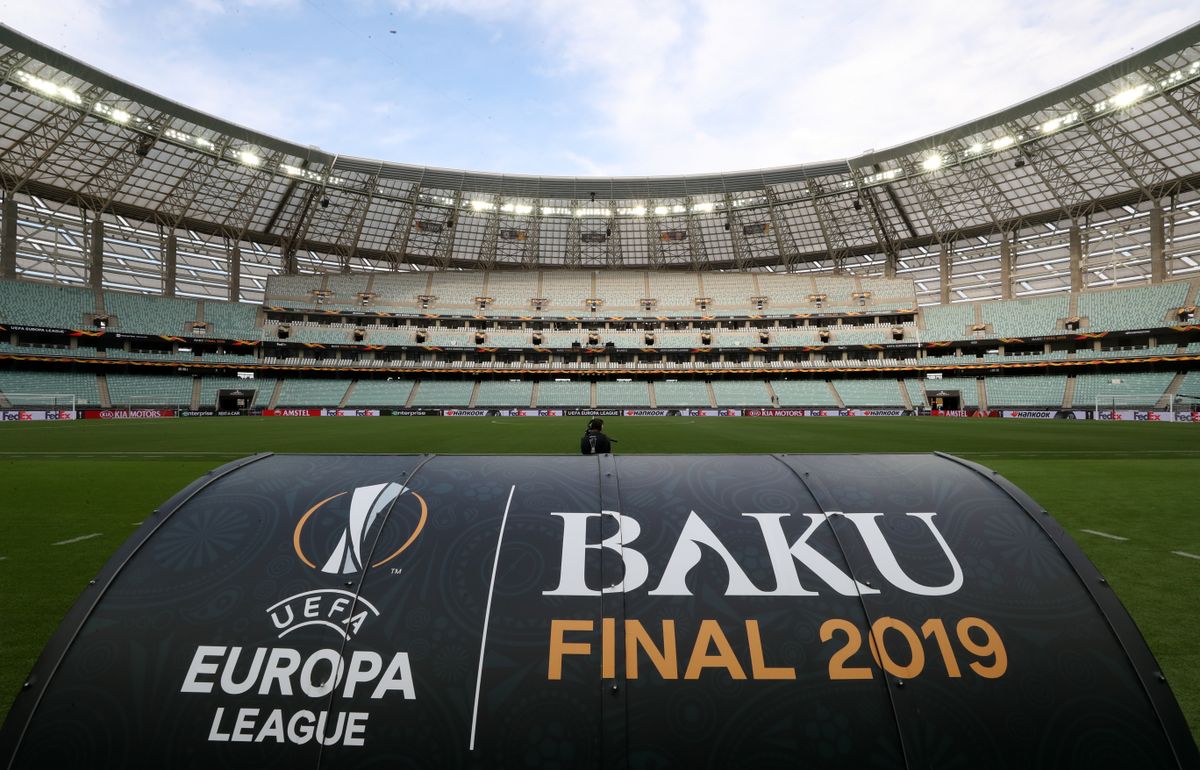 Arsenal and Chelsea fans make epic journey to Baku for Europa League ...