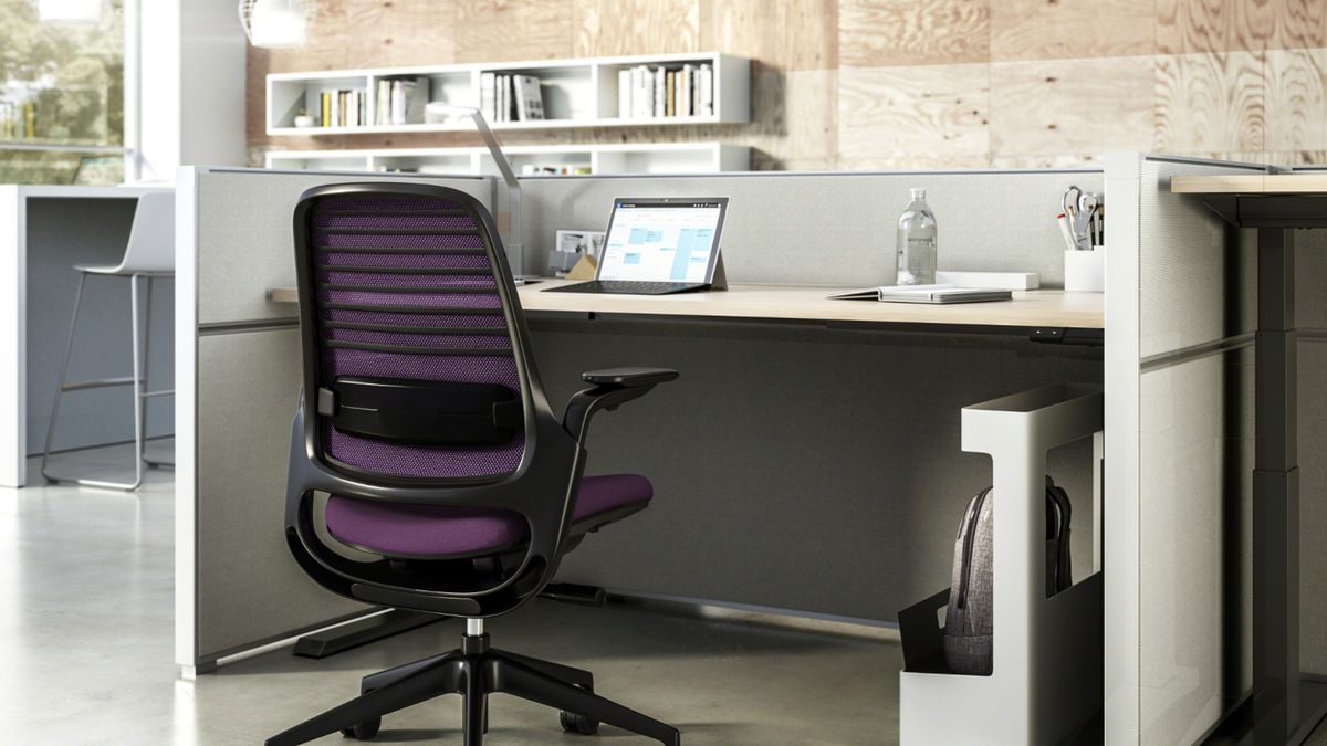 Which Steelcase office chair should you buy? I'll break down the most ...