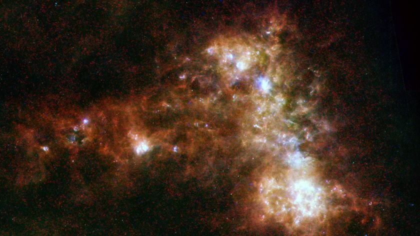 Three galaxies are tearing each other apart in stunning new Hubble telescope image | Live Science