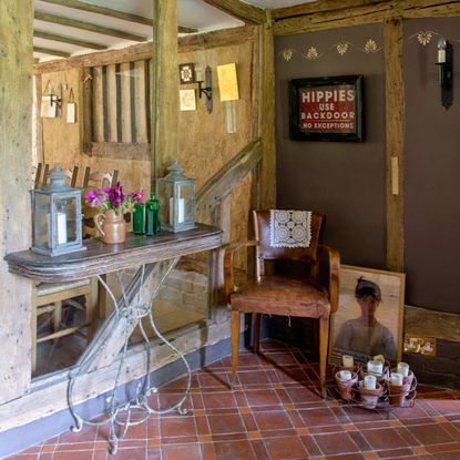 Step inside this beautiful Kent farmhouse | Ideal Home