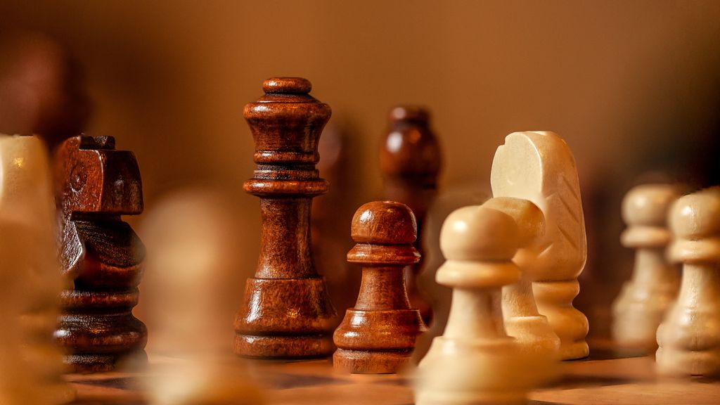 How to use a macro focusing rail for a focus-stacked close-up | Digital ...