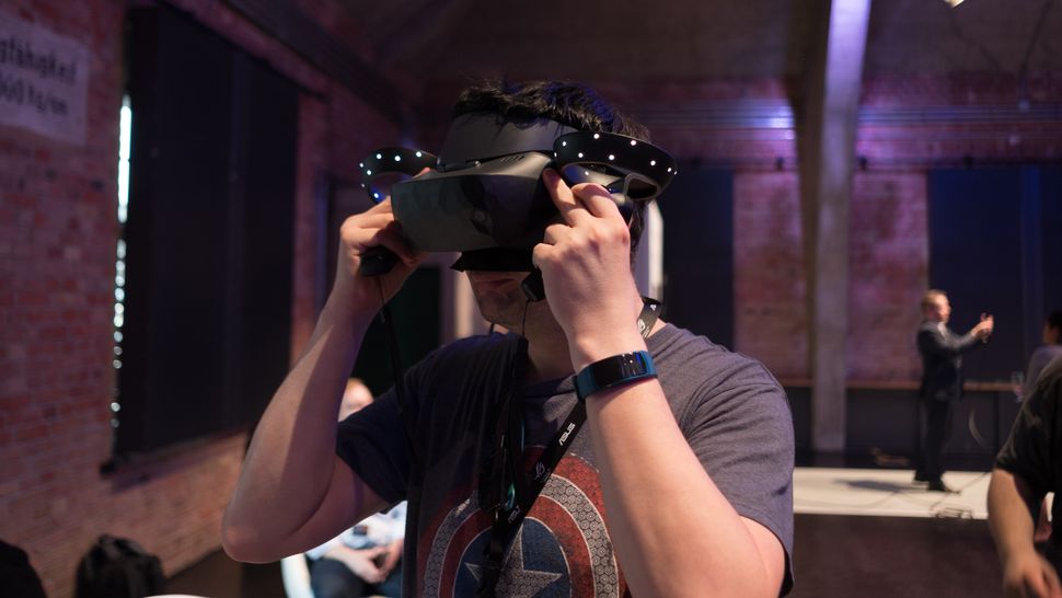 Asus’ mixed reality headset is the best-looking VR setup yet | TechRadar