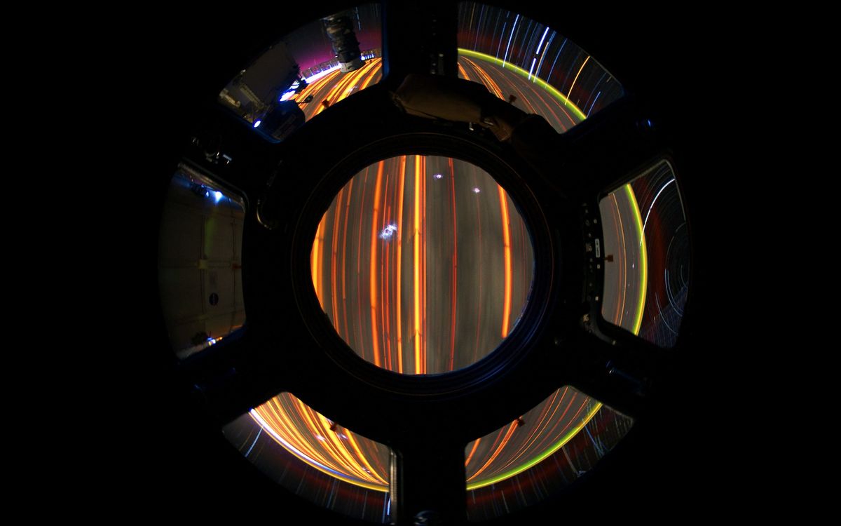 Star Trails Seen from the ISS Cupola Space Wallpaper | Space