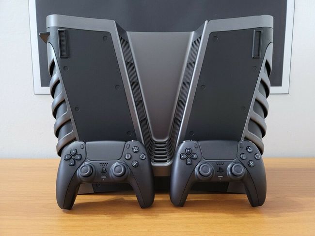 Is the PS5 dev kit better looking than Sony's actual console ...