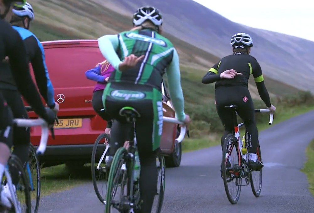 How to use hand signals on group rides | Cycling Weekly