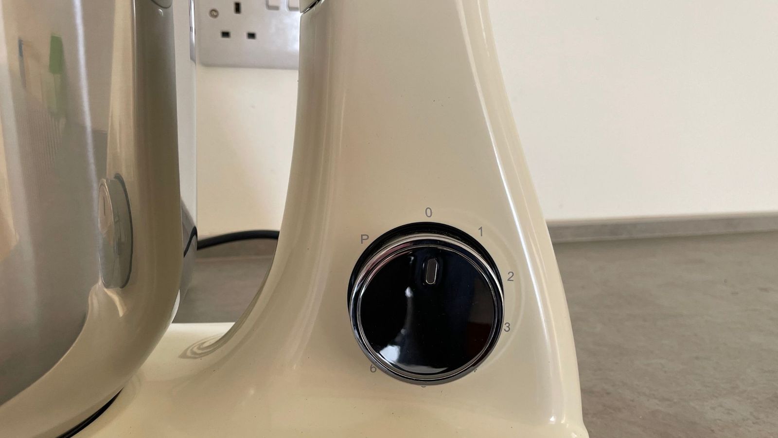 ProCook Stand Mixer review: style and substance mixed perfectly | Woman ...