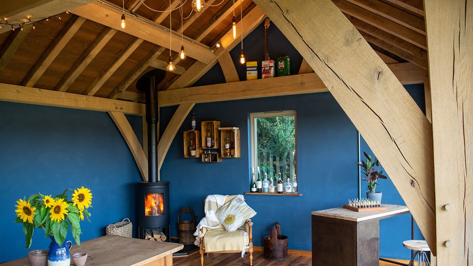 Summer House Interior Ideas to Create an Outdoor Retreat | Homebuilding