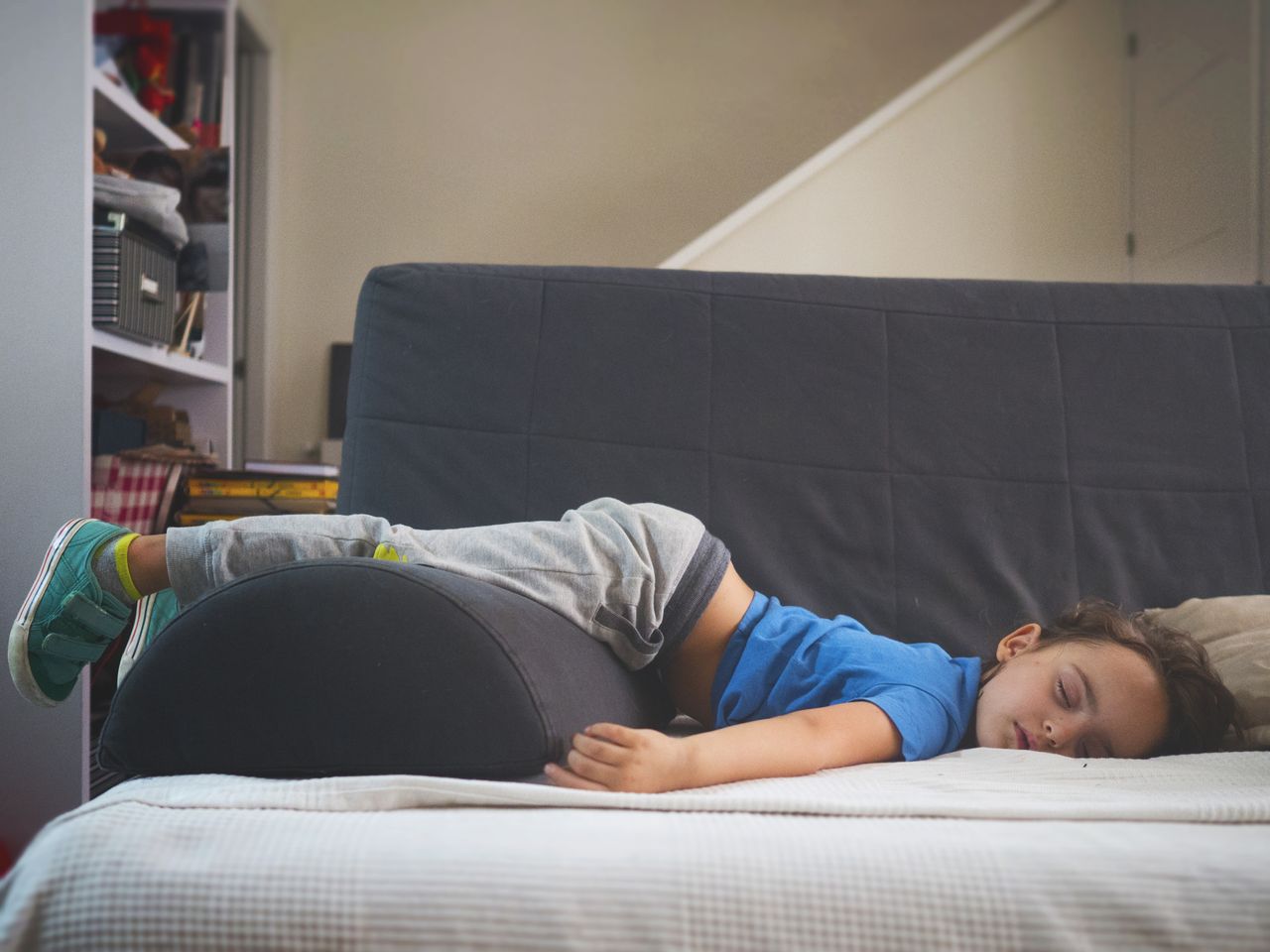 Everything you need to know about sleepwalking in children | GoodtoKnow