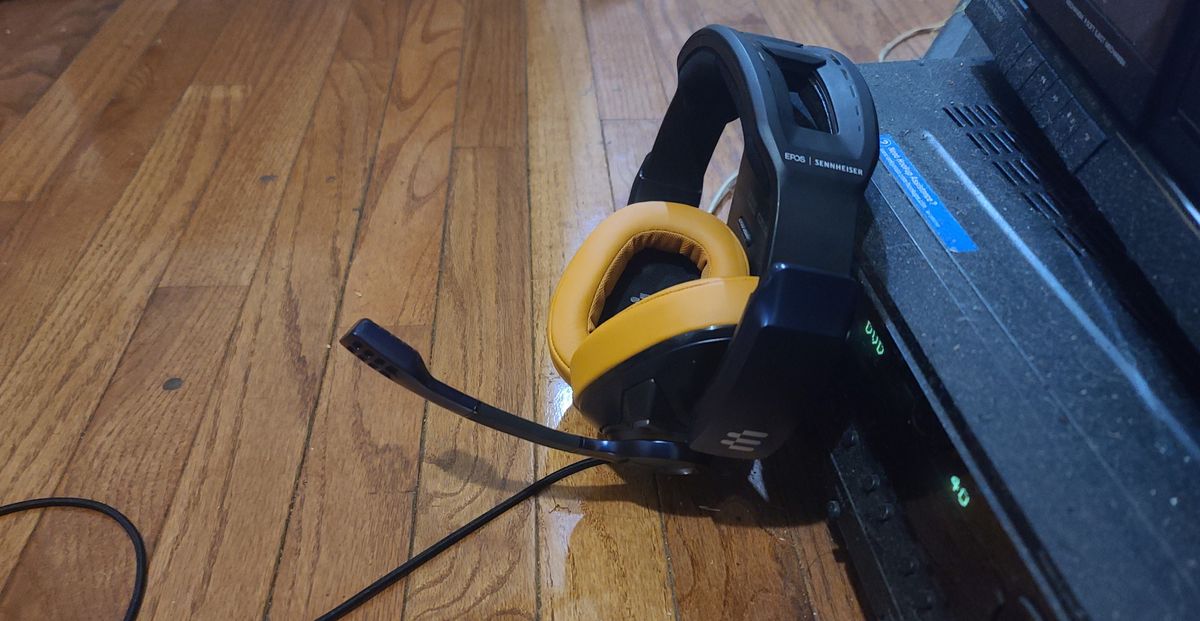 EPOS I Sennheiser GSP 600 Gaming Headset Review: Less for More | Tom's ...