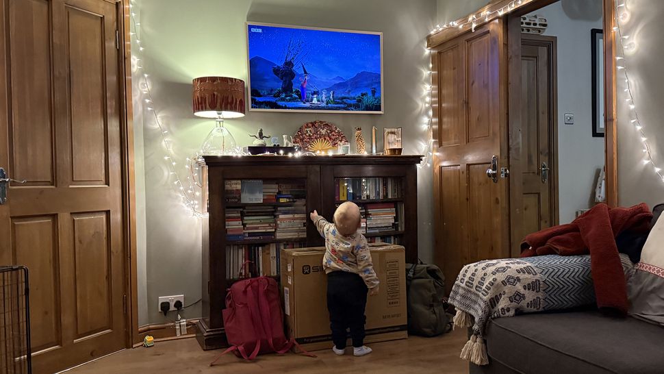 The best frame TVs: fantastic TVs that show off your favourite art ...
