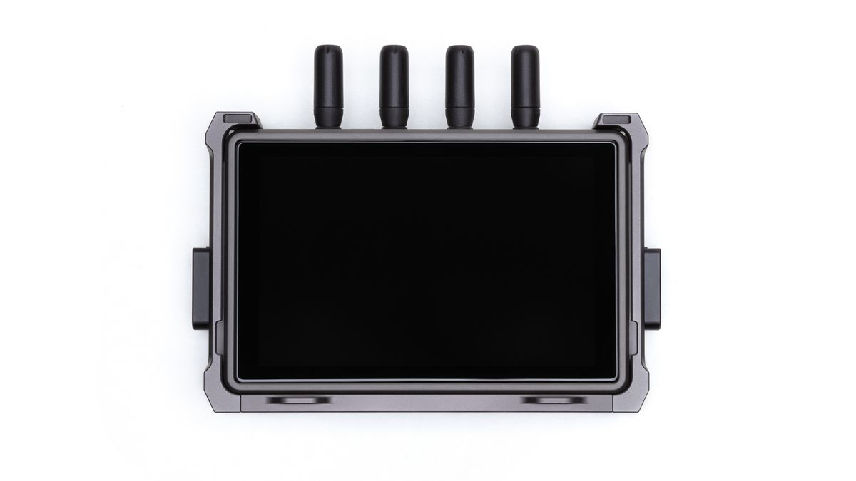 DJI changes the game of wireless video transmission by a massive 20,000 ...