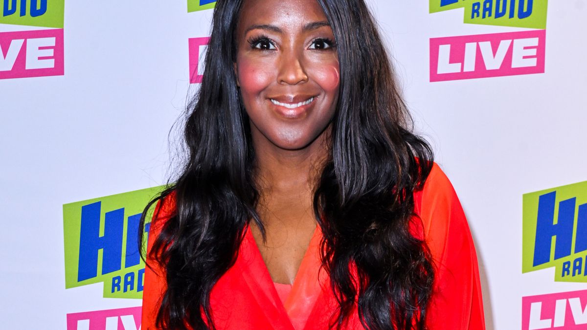 We've fallen in love with Angellica Bell's colour clashing dress ...