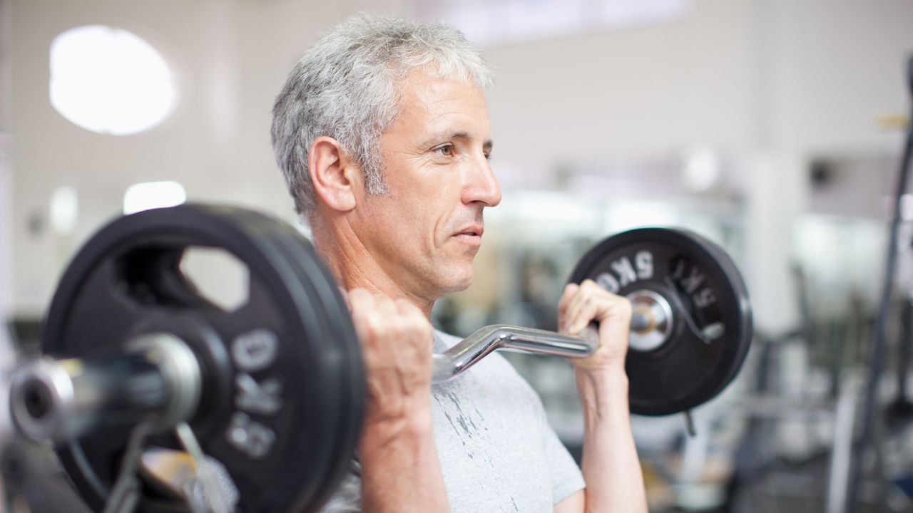 Here’s how often you should resistance train if you want to build ...