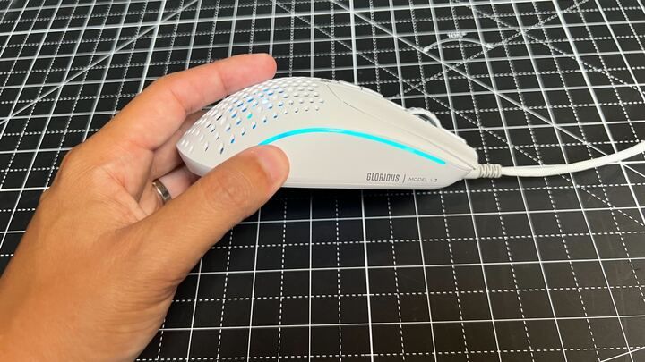 Glorious Model I 2 Wireless gaming mouse review | PC Gamer