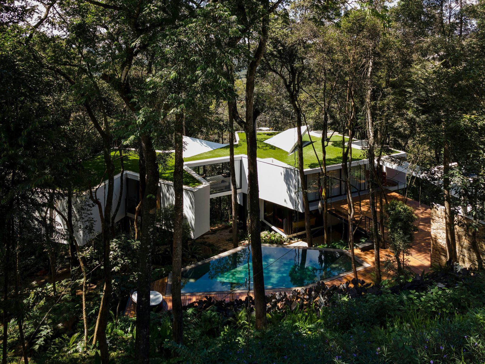 Tour this treetop house in a Brazilian forest | Wallpaper*