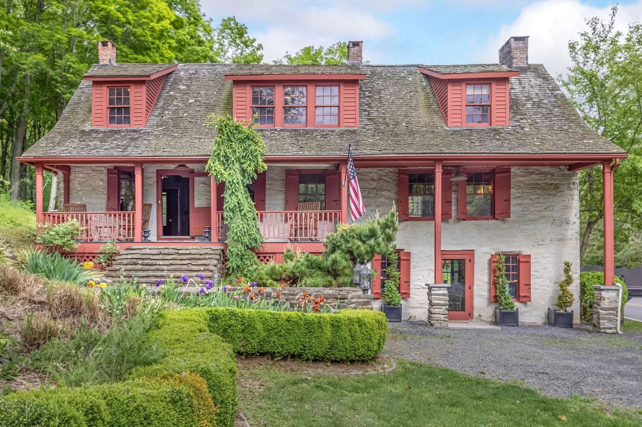 6 homes built in the 1700s | The Week