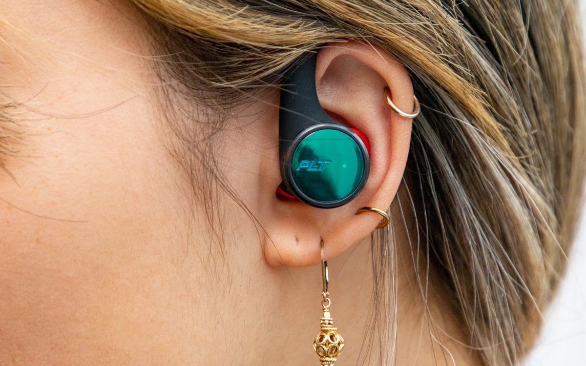 Plantronics BackBeat Fit 3100 Review: AirPod Alternatives That Won't ...