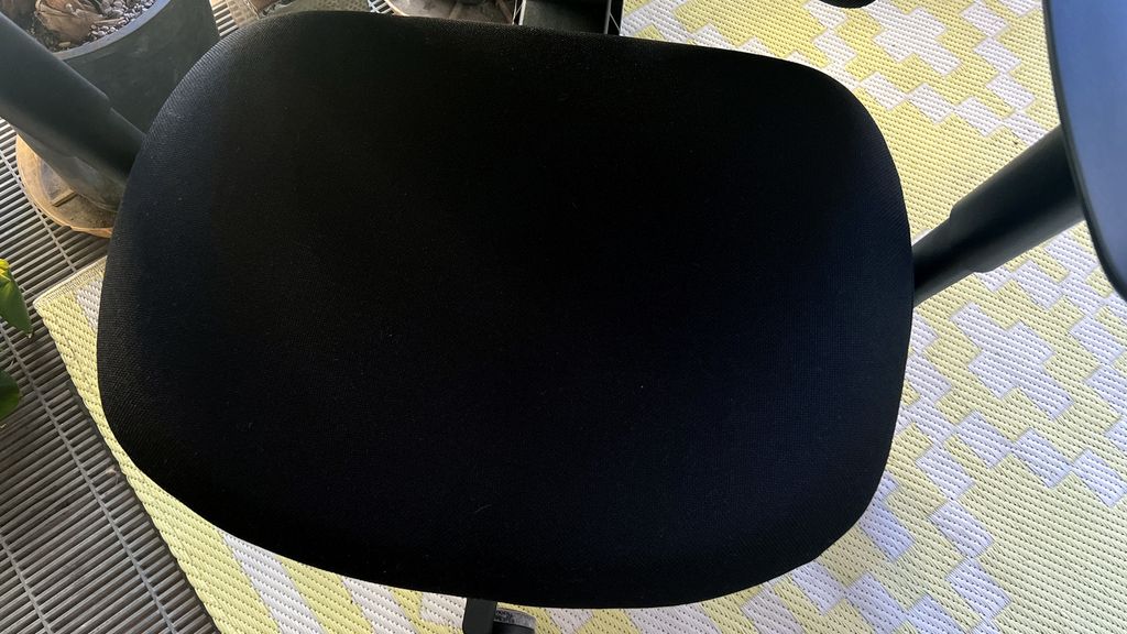 Herman Miller x Logitech G Vantum Review: Perfect — If It Fits | Tom's ...