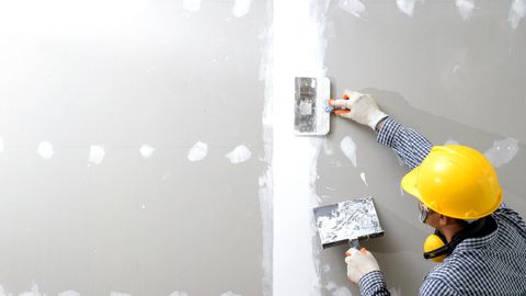 Plasterboarding: What you need to know for a DIY project | Homebuilding