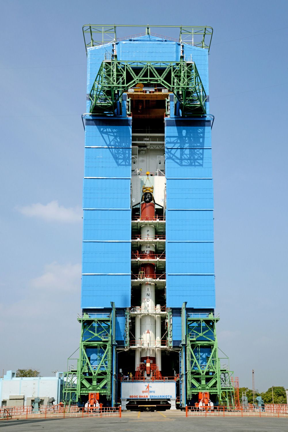 In Photos: Indian Satellites Soar to Space in the Country's 1st Launch ...