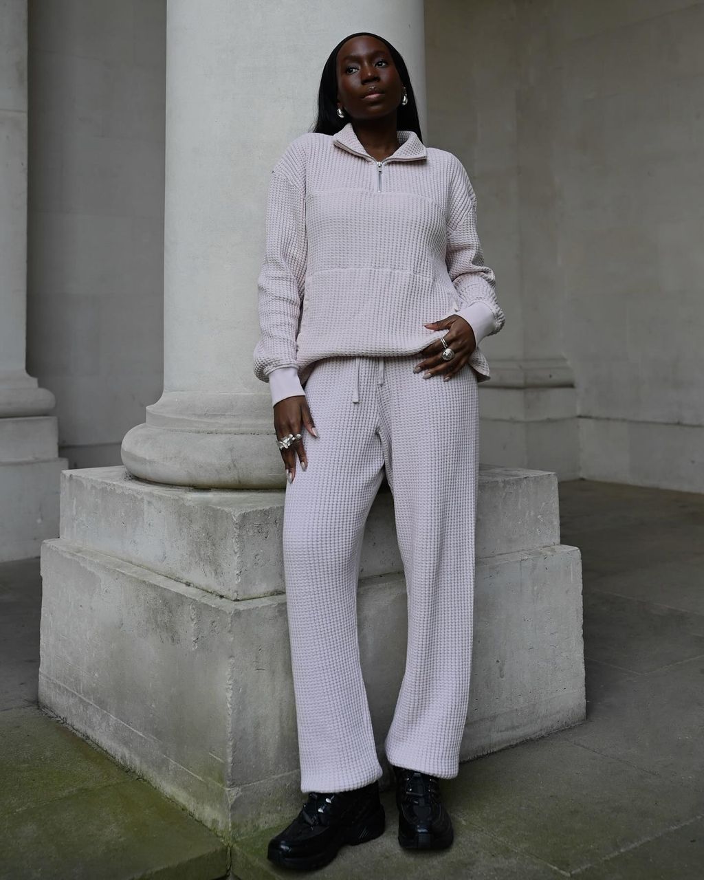 8 Easy Ways to Wear Summer's Chic Drawstring-Pants Trend | Who What Wear