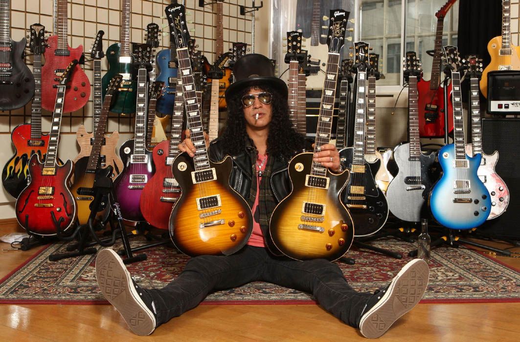 Slash Begins Second Round of Pre-Production for New Solo Album | Guitar ...