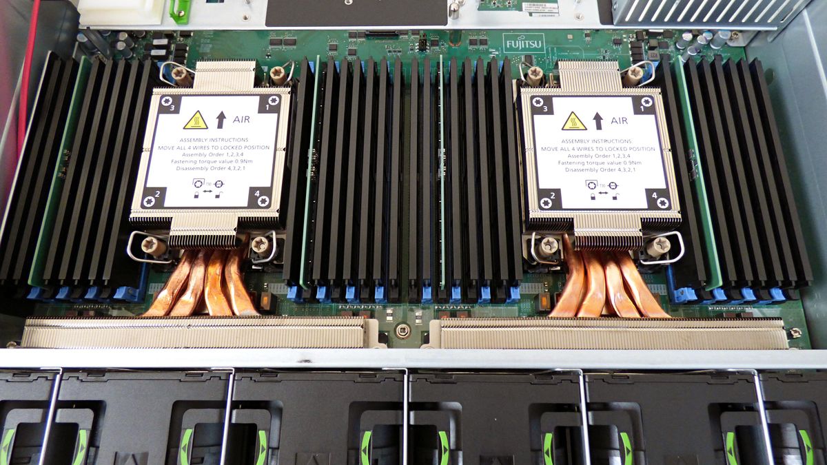 Fujitsu Server Primergy RX2540 M7 review | ITPro