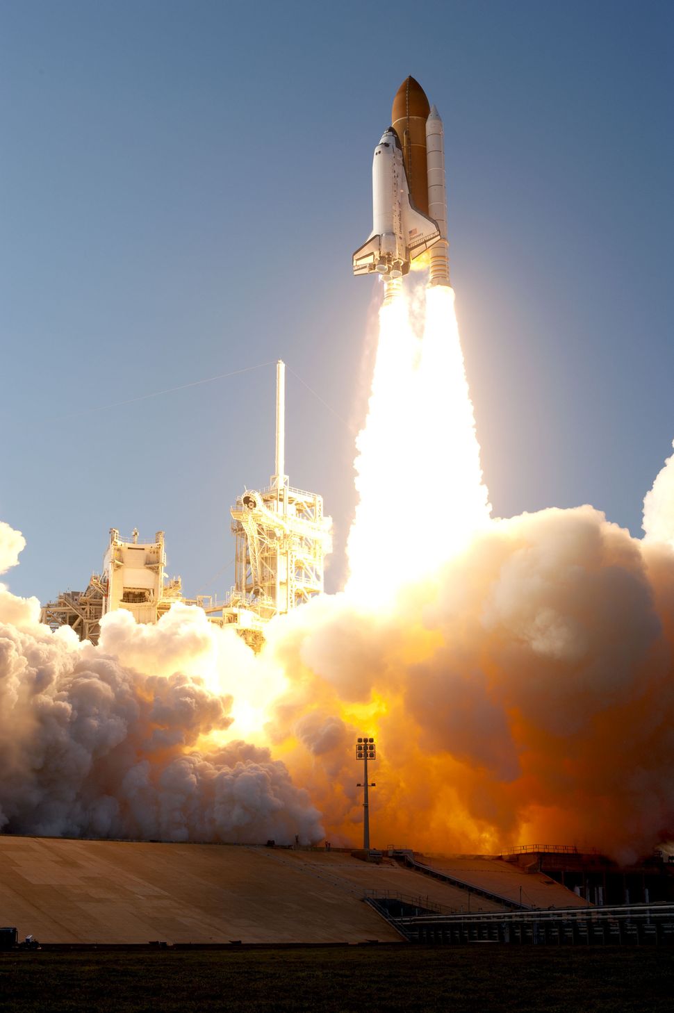 Photos: Shuttle Discovery Sets Sail on Final Voyage | Space