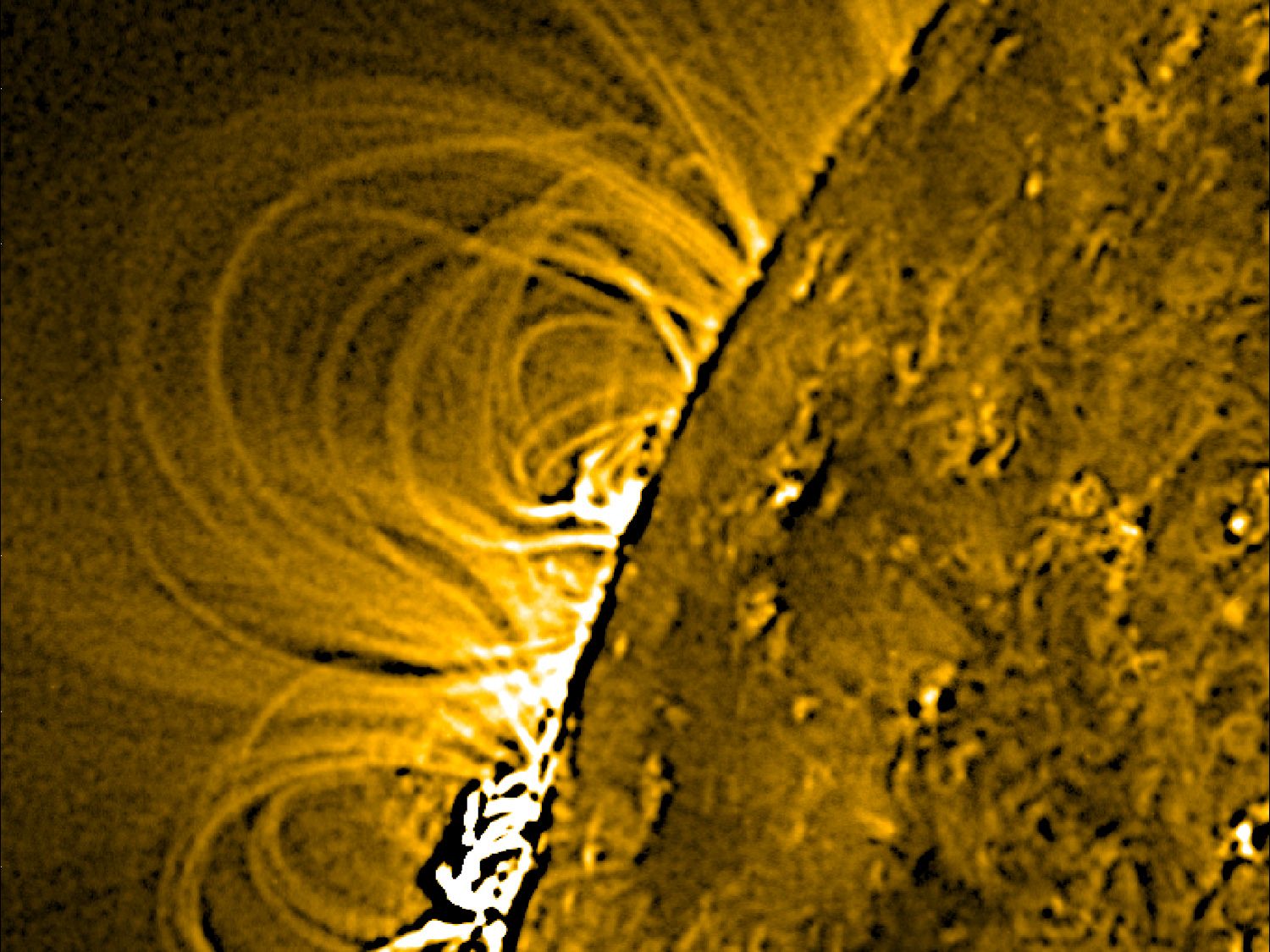 Sun's Plasma Loops Shine as Art in NASA Video | Space
