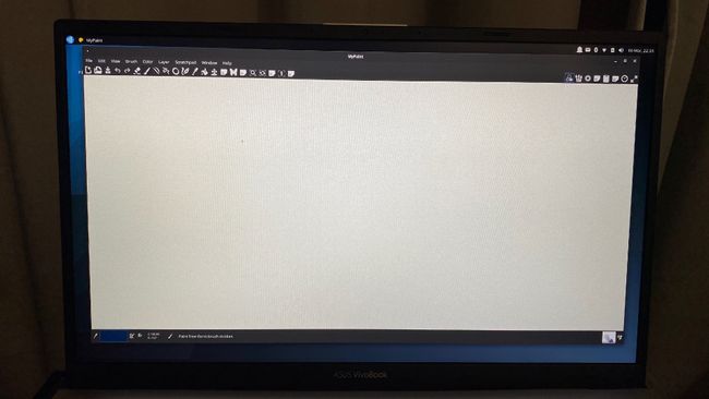 Ubuntu Studio review | Laptop Mag