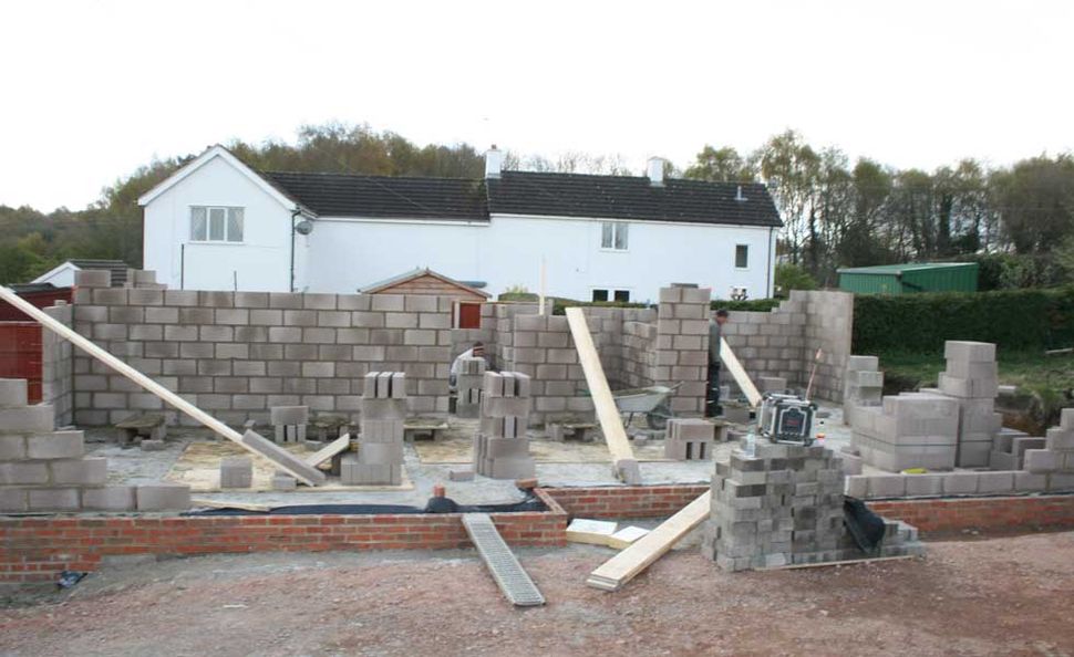 Building a House Step by Step: A Guide From Start to Finish | Homebuilding