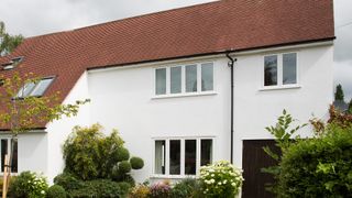 How to paint uPVC windows to update tired plastic frames | Ideal Home