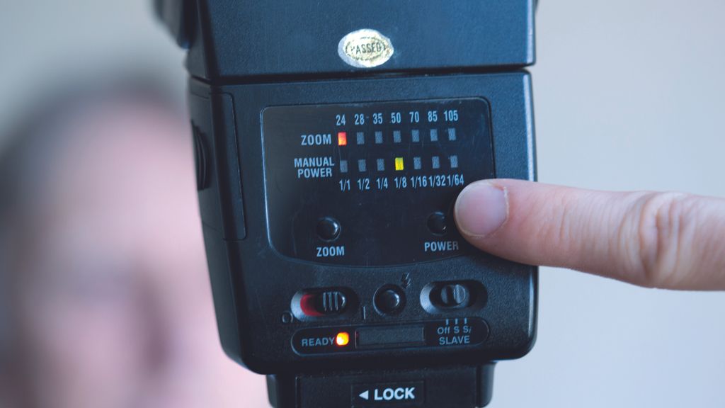 How to use flash for your photography: Using a flag | Digital Camera World