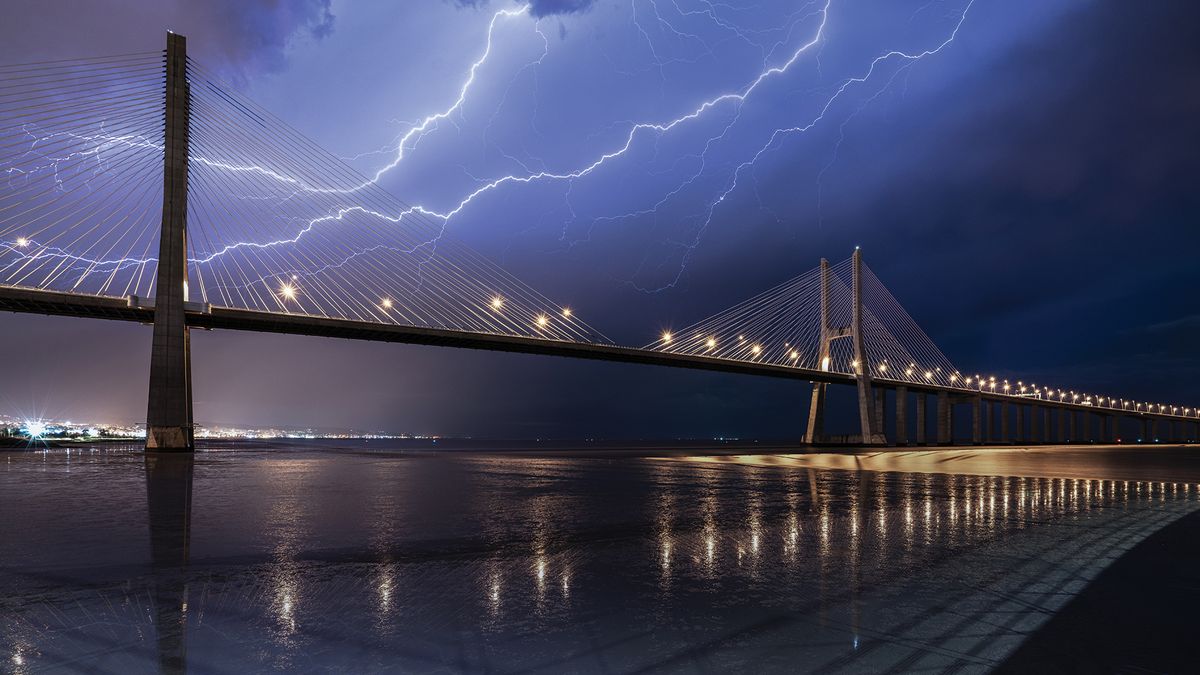 "On this shoot, the rain and the strong wind were my biggest enemies ...