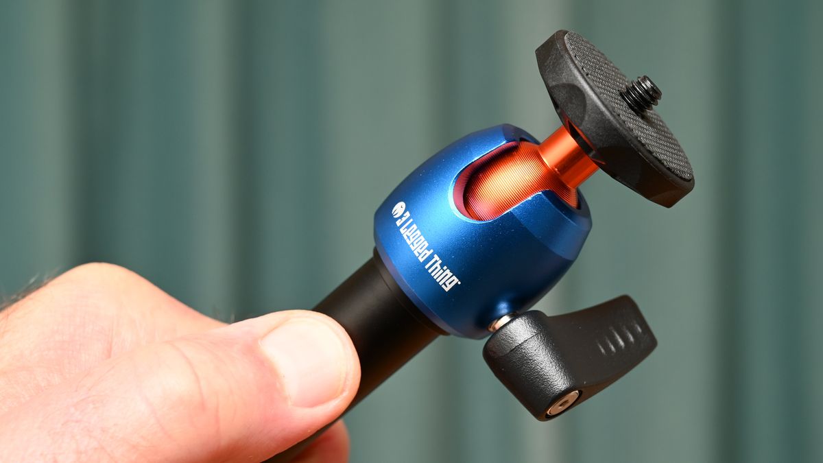 3 Legged Thing Camera Desk Mount System review: say goodbye to your ...