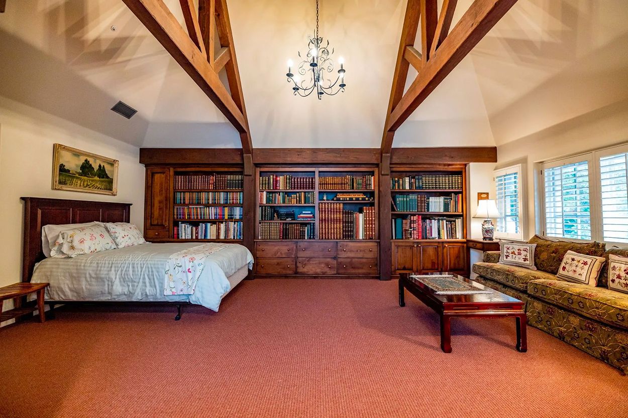 6 charming homes for book lovers | The Week