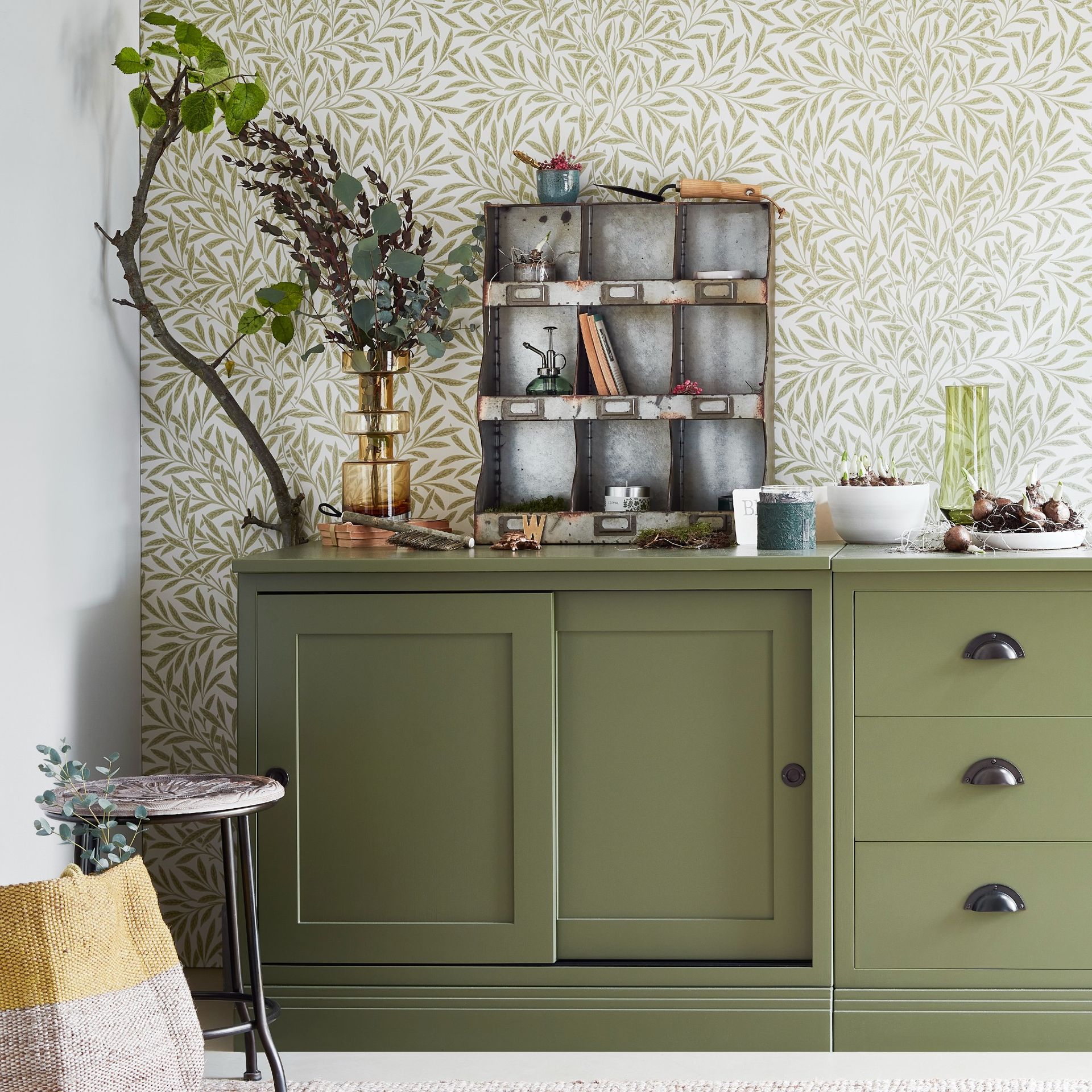 Olive green is the fresh new colour trend of this spring | Ideal Home