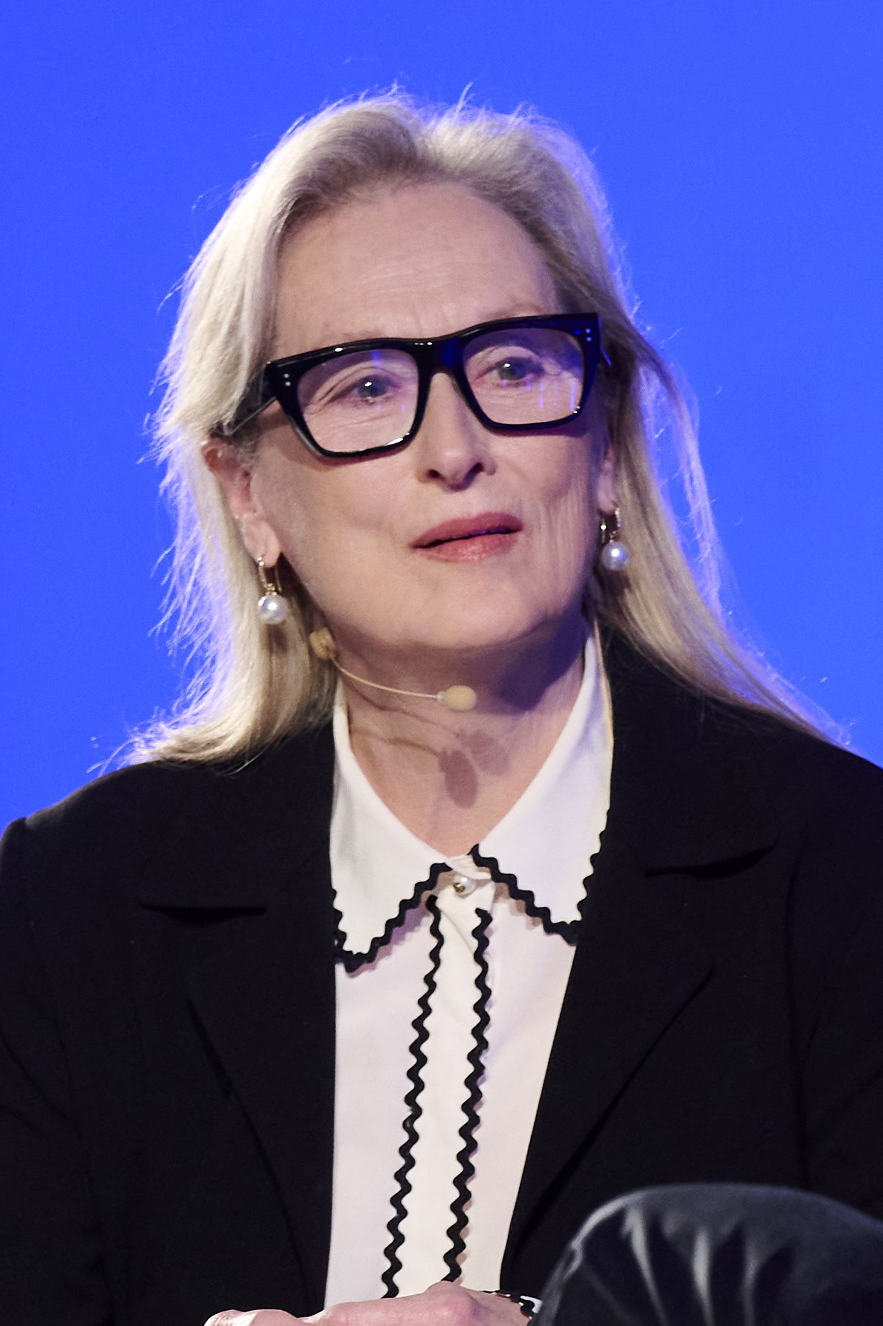 Meryl Streep Is Embracing Her Natural White Hair | Marie Claire