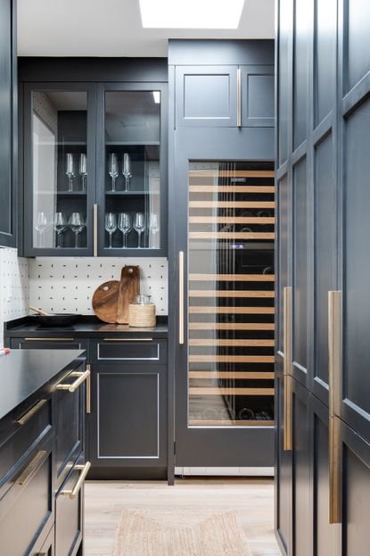 Small home bar ideas: 10 ways to create a social space | Homes and Gardens