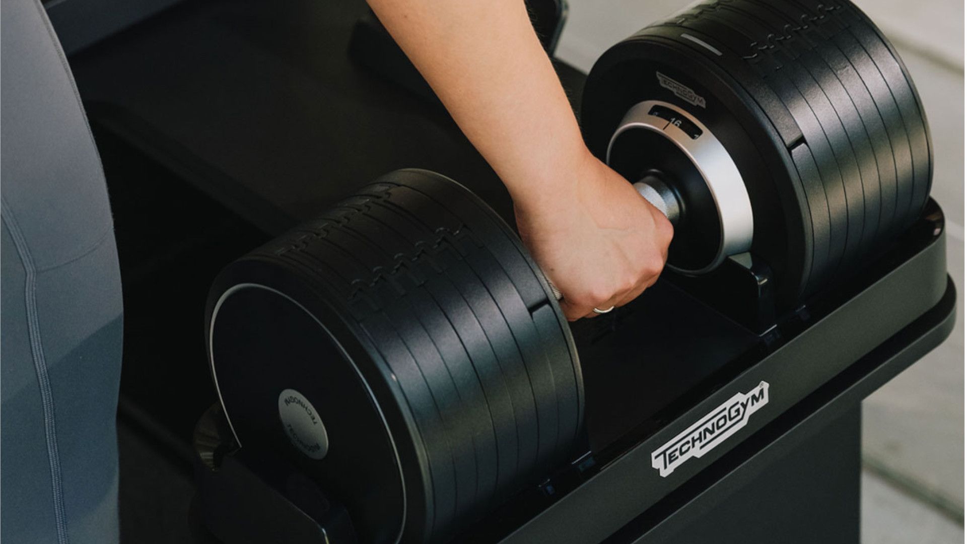 Technogym Connected Dumbbells review: personal training powered by AI | T3