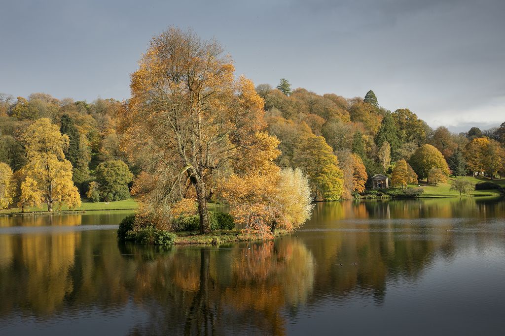 Fall landscape photo tips | Digital Camera World