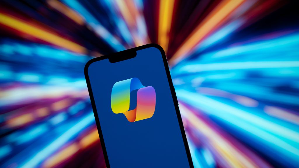 Everything you need to know about Microsoft 365 Copilot Chat, including ...