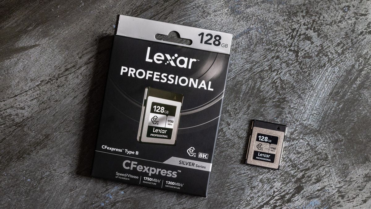 Lexar Professional CFexpress Type B card SILVER review: The perfect ...