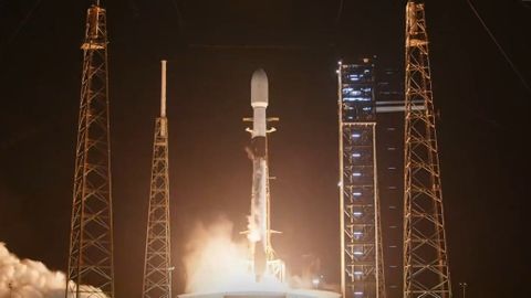 SpaceX launches 1st Falcon 9 rocket of 2025 (video) | Space