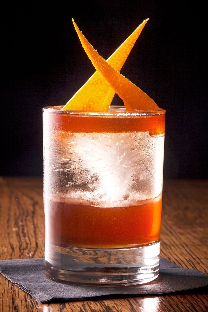 Pretty Cocktails and Drinks You Can Make at Home - Summer Cocktails ...