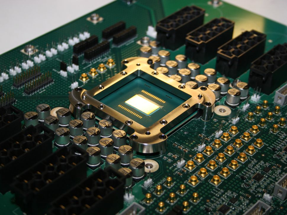 Intel 80-core processor makes its debut | TechRadar