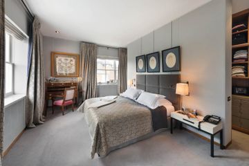 See inside Tom Ford's former London home